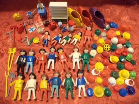 PLAYMOBIL LOT DE Personnages Vintages Et Accessoires Tbe EUR 8 90