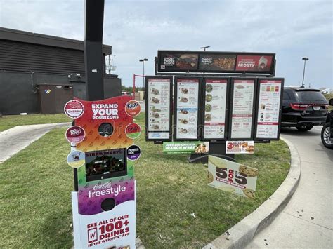 Wendys Fast Food Restaurant Drive Thru Signs Editorial Stock Image