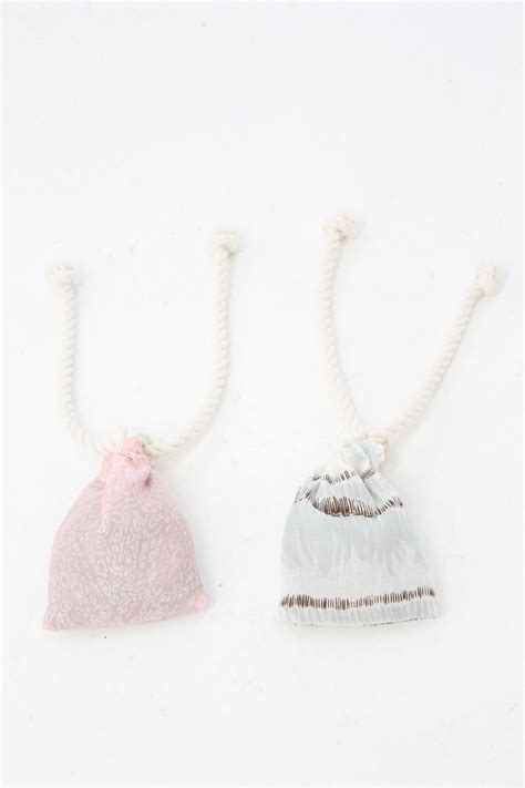 Lina Rennell Lavender Sachets Beklina