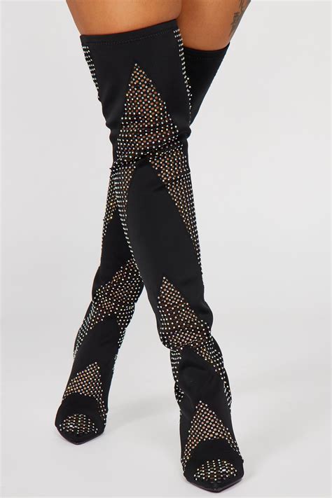 Worth Melting For Lace Garter 3 Piece Set Black Fashion Nova