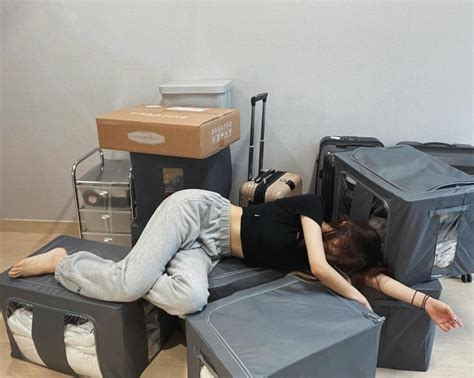 Adl Kullan C N N Panosundaki Pin Kore Tarz Moda Moda