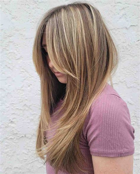 26 Straight Layered Hair Ideas For All Lengths And Textures