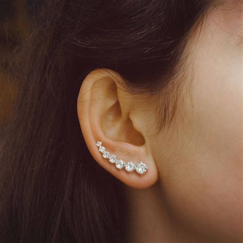 Срібні сережки з фіанітами Dadiverin Jewelry
