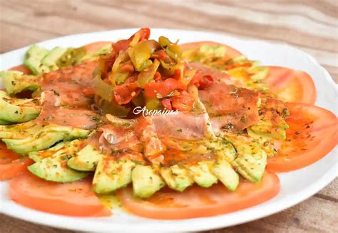 Ensalada De Pimientos Asados Y Aguacate