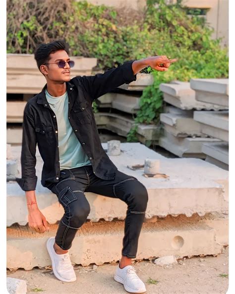 🔥 ମନରେଧନି🔥 X Lipak 01 On Threads
