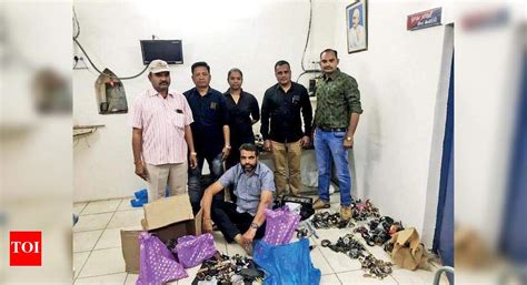 Duplicate Watches Worth Rs 27l Seized Vadodara News The Times Of India