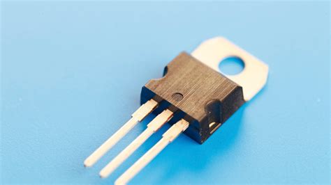 BJT Alles was Sie über den Bipolartransistor wissen müssen