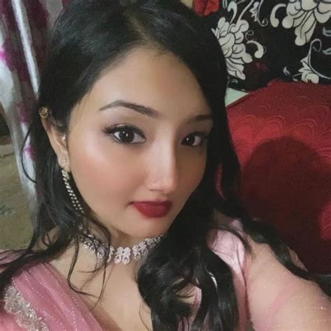 एलिसा गोतामे Aleeshagotame • Threads Say More