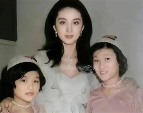 68岁林青霞再传离婚，邢李原让私生子认祖归宗，私生子真容疑曝光