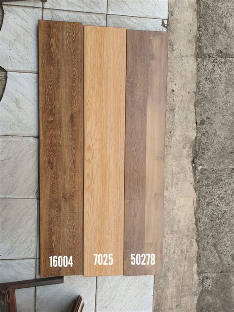 Lantai Parket Kayu ARNI Tebal 8mm Laminate Parquet Harga Per Box