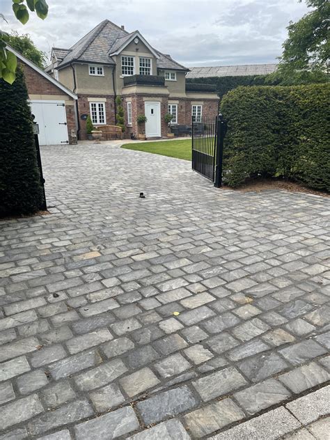 Saga Black Tumbled Cobble Setts Cowley Stone