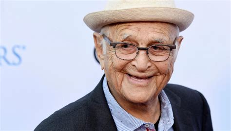 Norman Lear The Iconic Tv Pioneer Whose Comedic Innovations