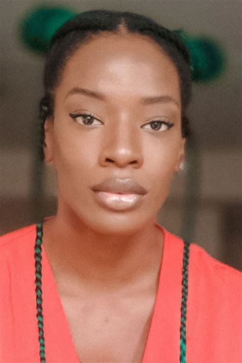 Ayisha Issa Wiki Biography Age Gallery Spouse And More