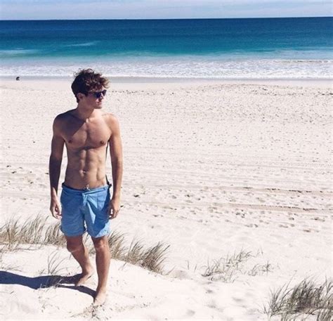 Bro Beach