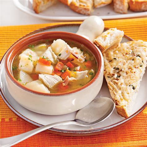 Soupe au poulet et légumes du jardin Les recettes de Caty