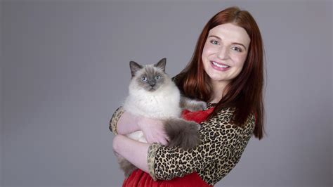 Cat Sitting How Madolline Gourley Travels The World With Cats The Courier Mail