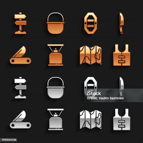 캠핑 가스 렌지 칼 구명 조끼 지도상의 숲 위치 스위스 군용 칼 래프팅 보트 도로 교통 표지판 및 냄비 아이콘을 설정하십시오 벡터 강에 대한 스톡 벡터 아트 및 기타 이미지
