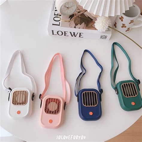 พัดลมพกพา พัดลมห้อยคอ 🐰 สีสวยทุกสี แถมฟรีสติกเกอร์ตกแต่ง Line Shopping