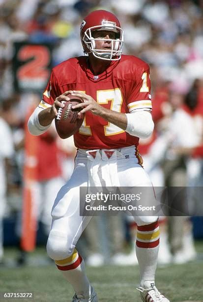 157 Steve Deberg Chiefs Photos And High Res Pictures Getty Images