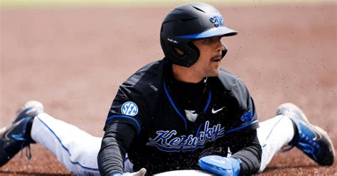 Ryan Waldschmidt Peaking At Right Time For Bat Cats