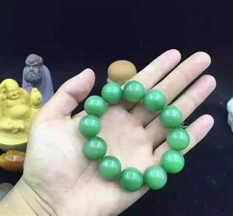 一块玉加工成玉珠 手串全过程