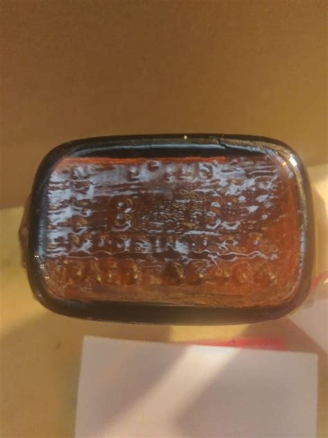 Help Identify Marks On Bottom Amber Half Pint Liquor Bottle — Historic