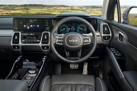 Kia Sorento Hybrid GT Line FWD 2022 Review