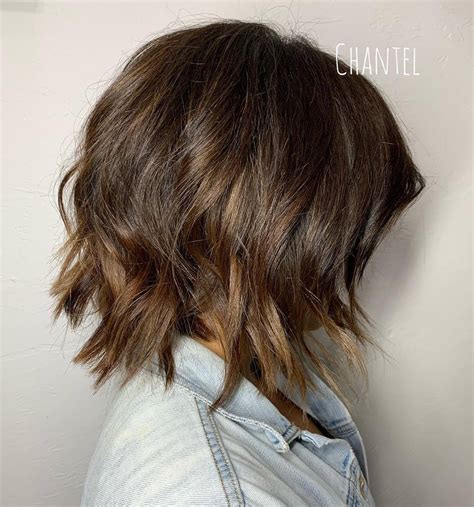 70 Fabulous Choppy Bob Hairstyles To Show Your Stylist In 2025