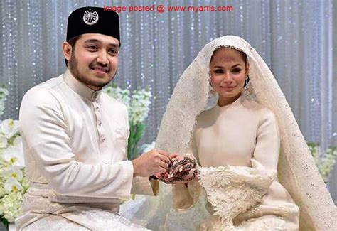 Gambar Kahwin Siti Nurhaliza Gambar Datuk Siti Nurhaliza Dan Keluarga