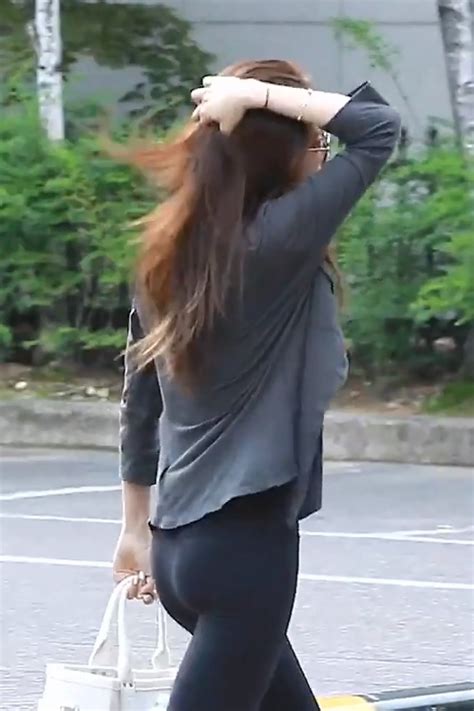 영상 뮤직뱅크 출근길 손나은 레깅스 볼거리 윤아저장소 KGIRLS NET