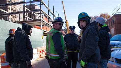 2 Workers Killed In Construction Accident In Queens The New York Times