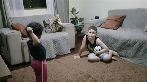 Brincando Com O Meu Irmão Youtube