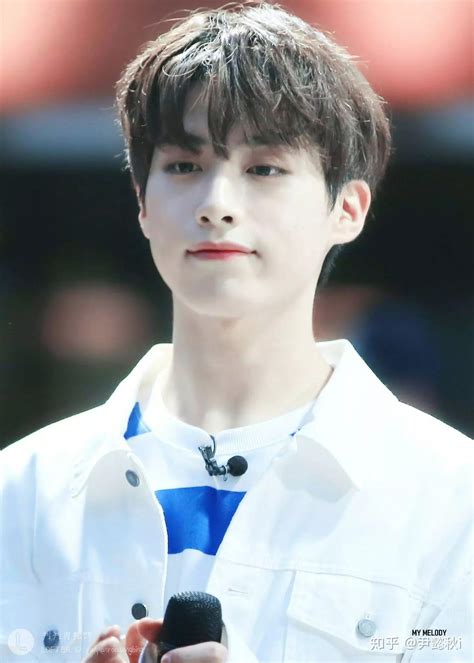 如何评价rbw新男团oneus成员xion（孙东柱）？ 知乎