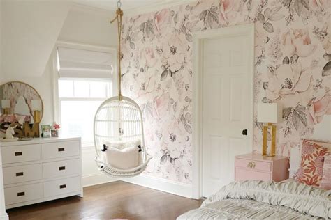 کاغذ دیواری اتاق خواب را چگونه انتخاب کنیم؟ کاغذدیواری اتاق زن و شوهر، پسرانه، دخترانه، ساده