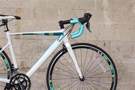 review 13 bikes intrinsic lambda road cc