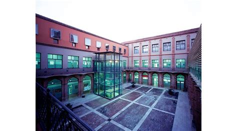 Rehabilitación R R M M Adoratrices Cdb Arquitectura House Styles Mansions House