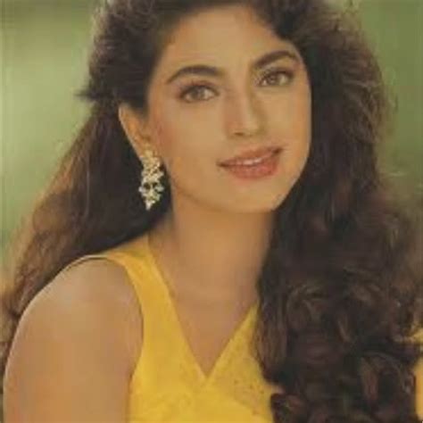 ‎رویا‎ Roiaalizadeh00000 • Threads Say More