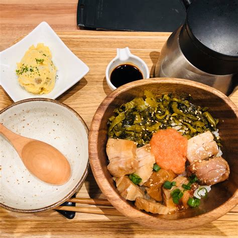角煮高菜明太子の博多ごはん こめらく たっぷり野菜とお茶漬けと 渋谷ヒカリエ店 の口コミ一覧 おいしいが増えるグルメアプリSARAH