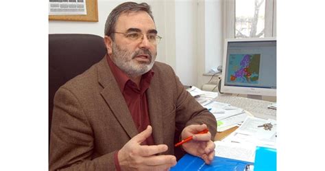 Д р Ангел Кунчев Не удължаваме грипната ваканция