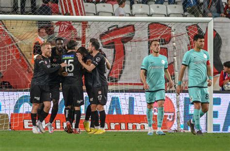 Antalyaspor Sivasspor 1 2 MAÇ SONUCU Demir Grup Sivasspor Haberleri