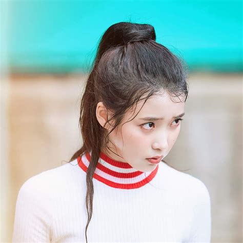 IU에 있는 Meng Vang님의 핀 연예인 꿈 캐릭터 일러스트