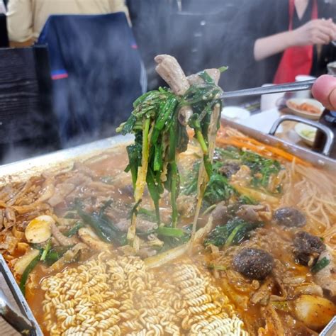 지동시장 술안주로 제격인 지동순대타운 순대곱창 철판볶음 주차정보 원조엄마네 수원 행궁동 네이버 블로그
