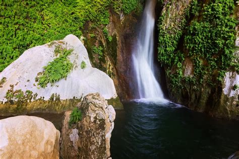 El pueblo que está dentro del parque natural más grande de España y tiene un santuario entre
