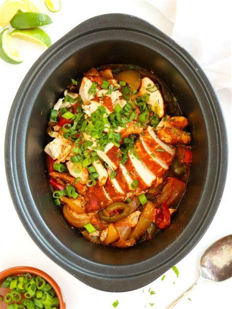 Slow Cooker Chicken Fajitas