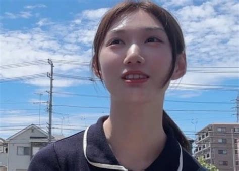 FC2 PPV 4517034 反省してます半年前まで未経験 y xjyyqxn 彼氏持ち19歳スレンダー美女を目の前に衝動を抑えきれませんでしたレビュー限定特典