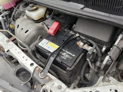 【ネットで買ったらクローバー】【バッテリー交換】トヨタ エスティマ 50系 Acr50 電圧不足 バッテリー上がり 電装品 持込取り付け 横浜