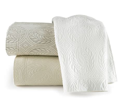Vienna Matelasse Coverlet By Peacock Alley Bedside Manor Ltd