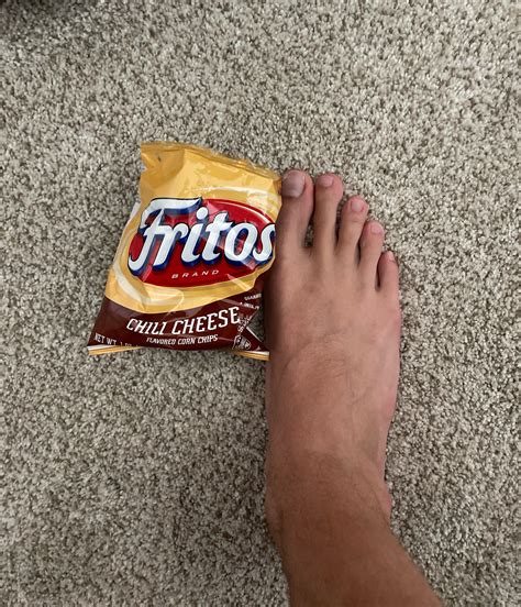 I Have Big Feet And Long Toes Bag Of Chili Cheese Fritos For Reference