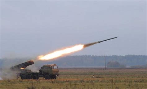 На Сумщині російська армія обстріляла Хотінську громаду Новости