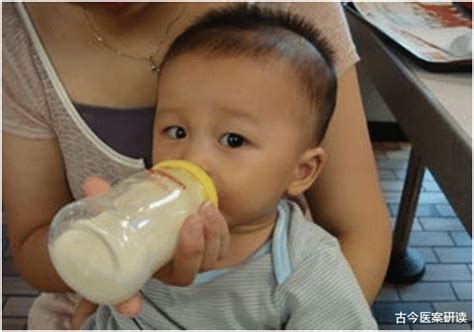 孩子脾虚体质弱，用对了方法可以调理好脾胃，妈妈们注意东方养生频道东方养生